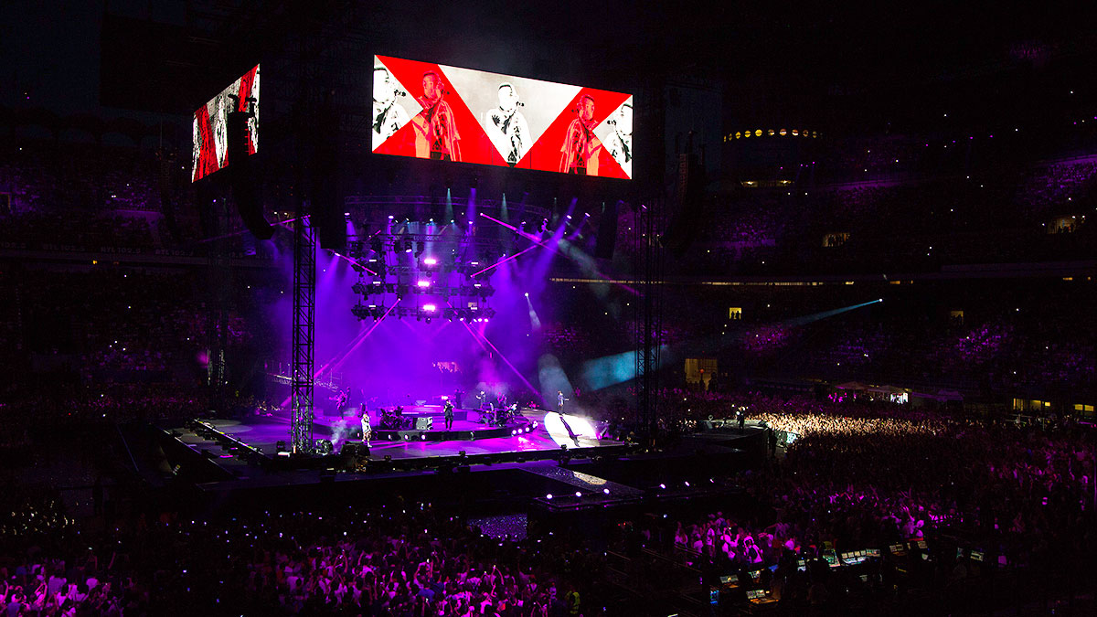 Halupix e Arenacob4 per La Finale tra J Ax e Fedez | Prolights