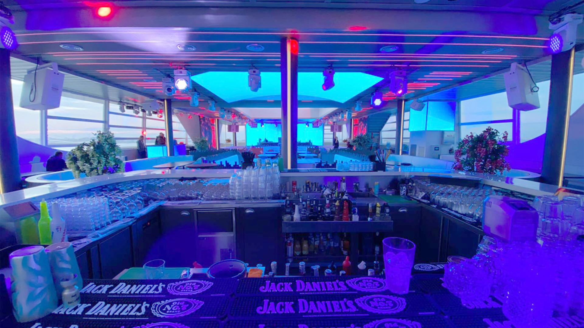 Alezzi Yacht naviga con PROLIGHTS | Prolights