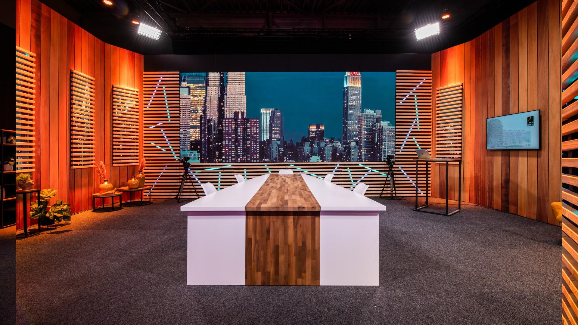 Unlimited Studios sceglie PROLIGHTS EclPanel TWCJr | Prolights