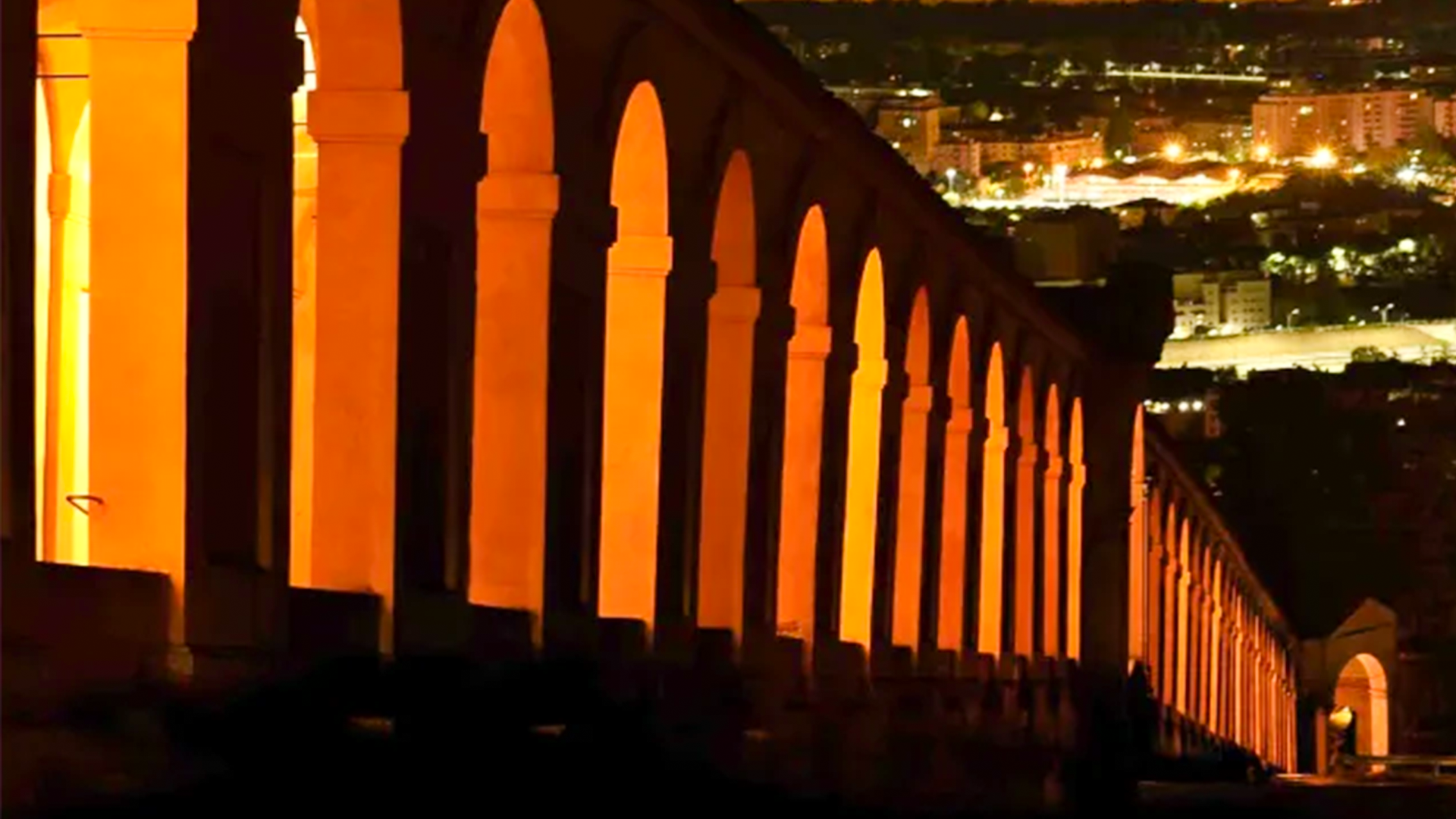PROLIGHTS illumina i portici della basilica di San Luca a Bologna ...