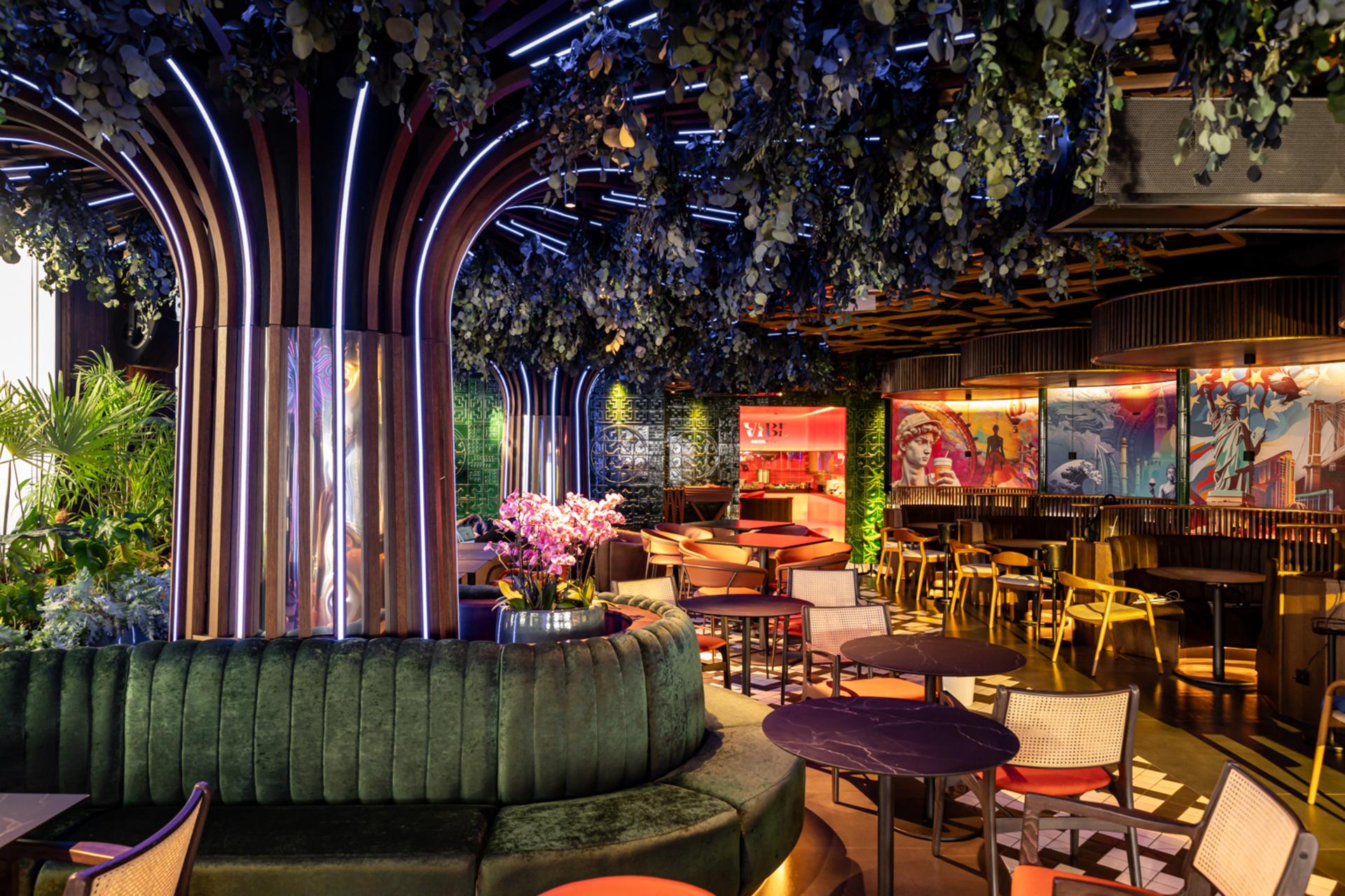 PROLIGHTS accende la scena al Vibe Budapest | Prolights